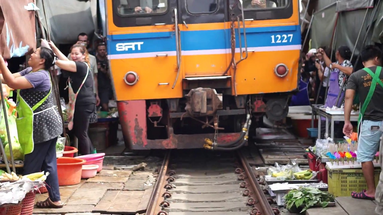 メークローン市場（Talad Rom Hub） | タイ旅行情報メディア ラブタイ